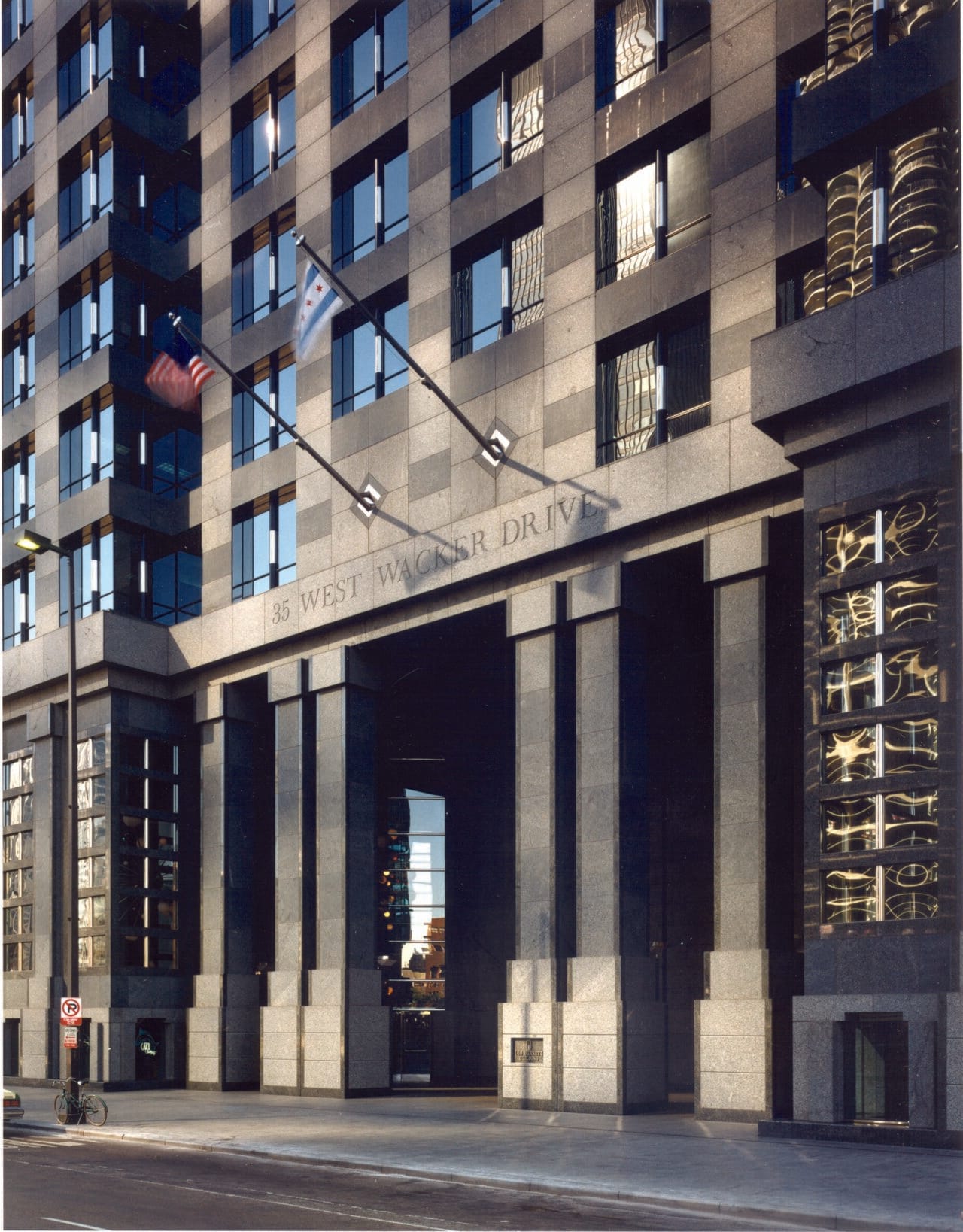 35 WEST WACKER - The John Buck Company